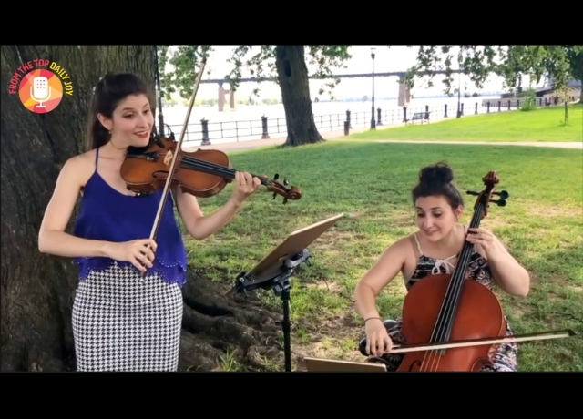 Twin Sisters play folk music - Daily Joy