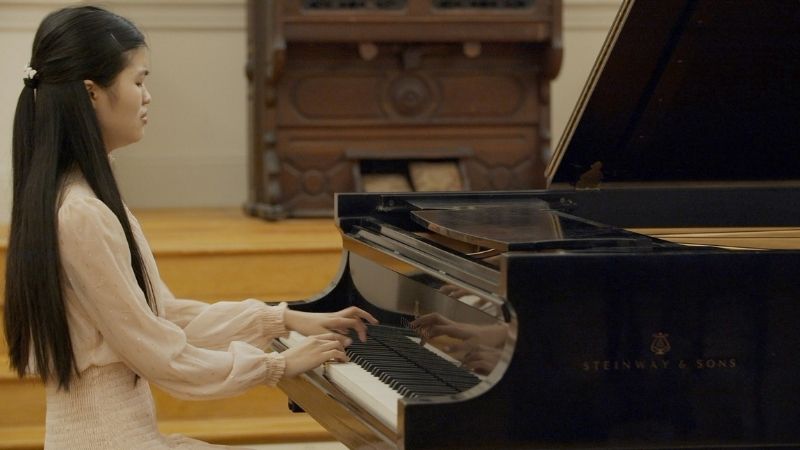 16-Year-Old Plays Chopin Nocturne - Daily Joy