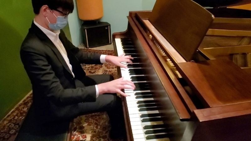 15-Year-Old Pianist Plays Debussy - Daily Joy