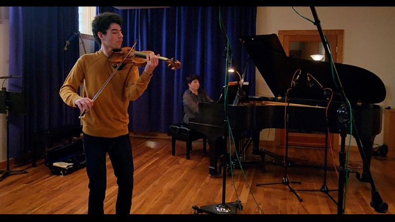Teen Violinist and His Mother Perform - Daily Joy