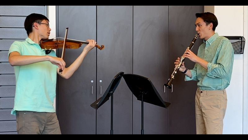 Brothers Play Clarinet and Violin Duo - Daily Joy
